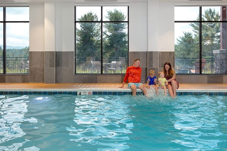 Lake Placid Pet-friendly Hotels | Cambria Hotel Lake Placid