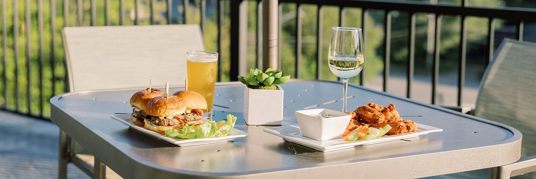 Restaurants in Lake Placid, NY | Cambria Hotel Lake Placid